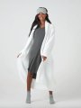 Kashwére Signature Shawl Collared Robe in Perfect White